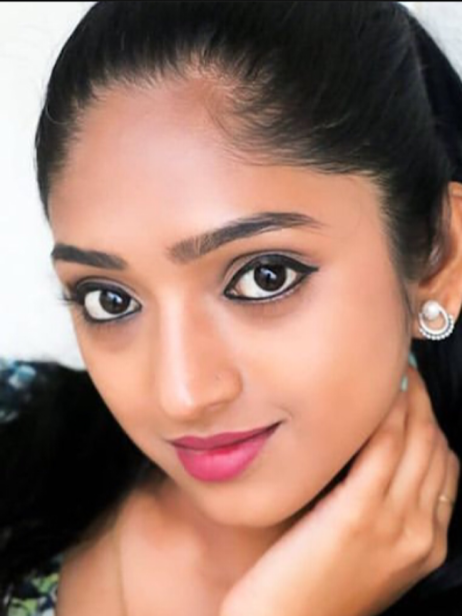 Top 10 glamorous looks of Swathi Sharma | Times of India