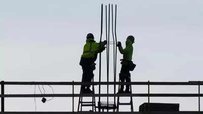 US weekly jobless claims fall; fourth-quarter growth trimmed - Times of ...