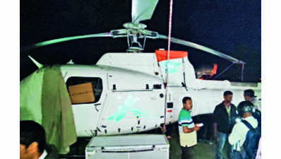 Para: Chopper Makes Emergency Landing In Field | Kolkata News - Times of India