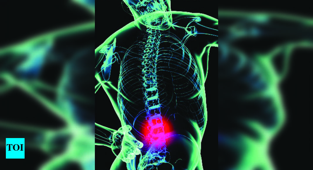 Lineman Falls Off 20ft Pole, Docs Fix Broken Spine Without A Cut ...