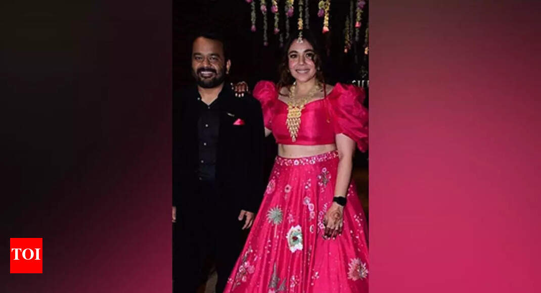 Newlyweds Maanvi Gagroo and Kumar Varun host reception for friends and ...