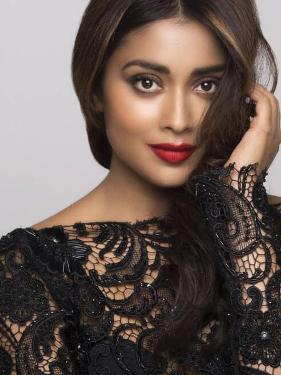 Shriya Saran's love for black! | Times of India