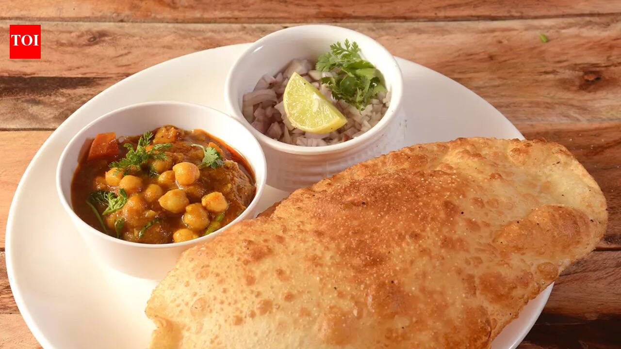 This is how Chole Bhatura came to India