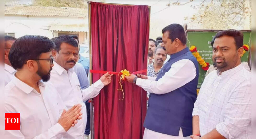 Pipeline installation work begins for 196 villages and padas in Thane's ...