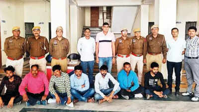 Jaipur Cops Arrest Dummy Candidates | Jaipur News - Times of India