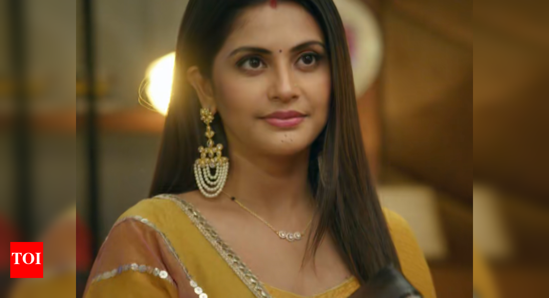 Imlie update, February 26: Imlie senses Cheeni’s plan - Times of India