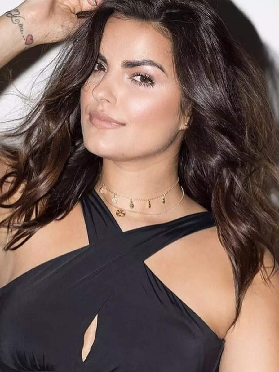 Liza Golden-Bhojwani channels her inner diva during the photoshoot | TOIPhotogallery