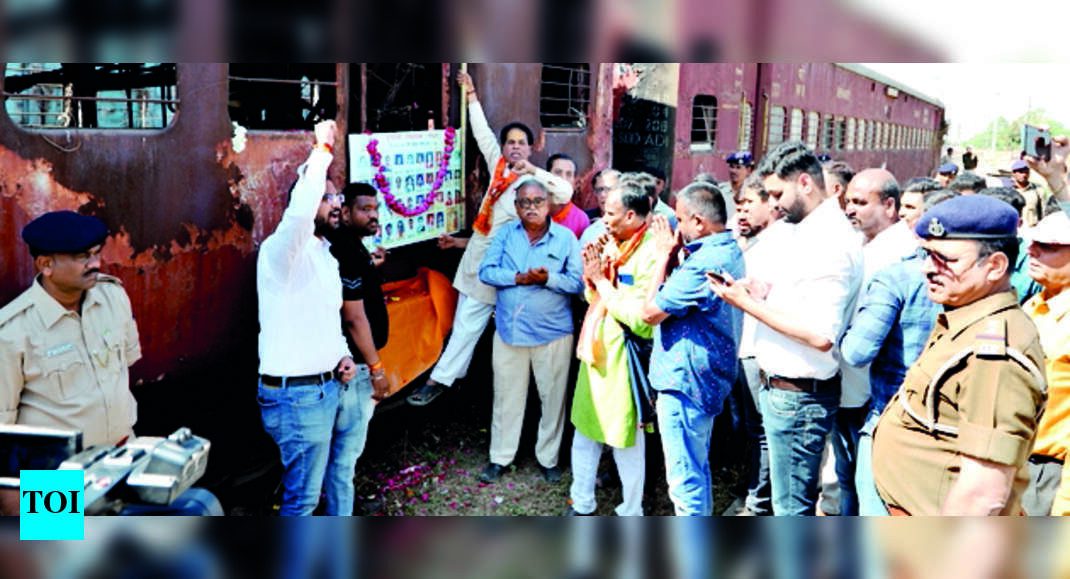 Rally Marks Godhra Train Burning Anniv | Vadodara News - Times of India