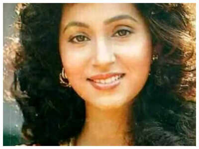 Ashvini Bhave's throwback picture will take you to the 90s era ...