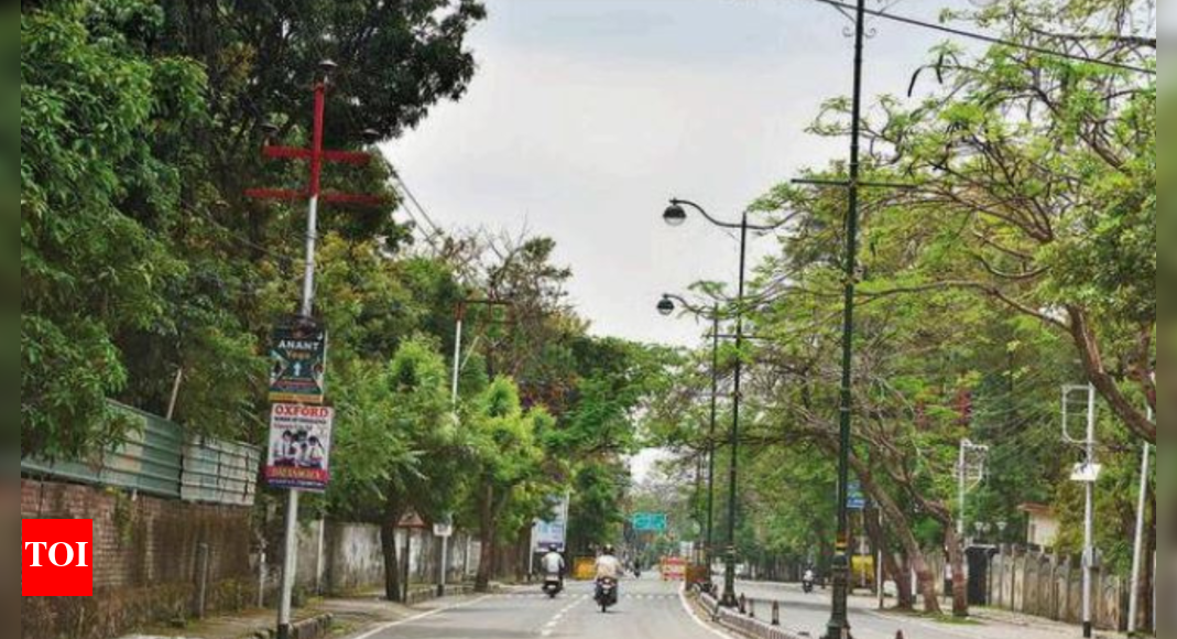 'Rash driving rampant in Dehradun's Rajpur road' | Dehradun News ...
