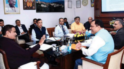Mauvin Godinho gets Nitin Gadkari on board for extra EVs in Goa | Goa News - Times of India