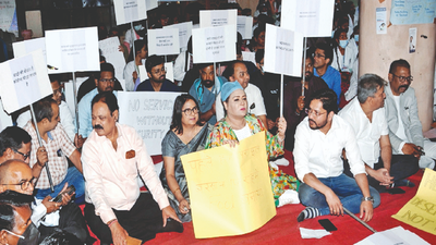 Opd: Attack On Docs: Opd Services Shut Across State As Medicos Protest ...