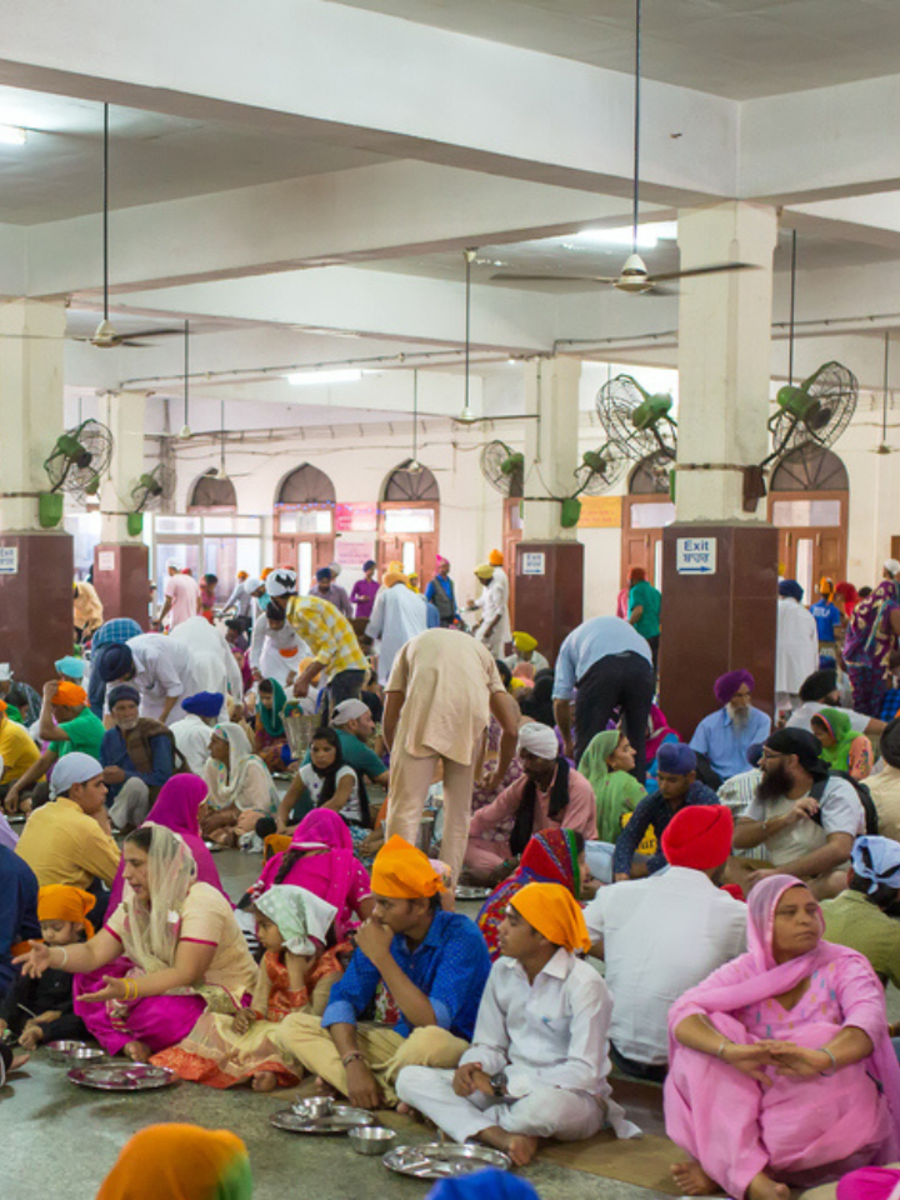 8 mega kitchens of India that serve thousands every day | Times of India
