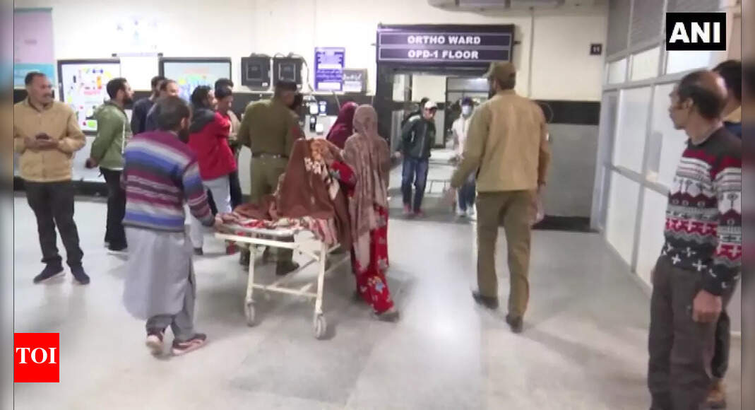 Two dead, 12 injured as mini bus overturns in Jammu-Kashmir's Rajouri district | Jammu News ...