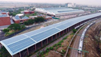 Green drive: 27 elevate metro stations in Phase IV to get solar plant ...