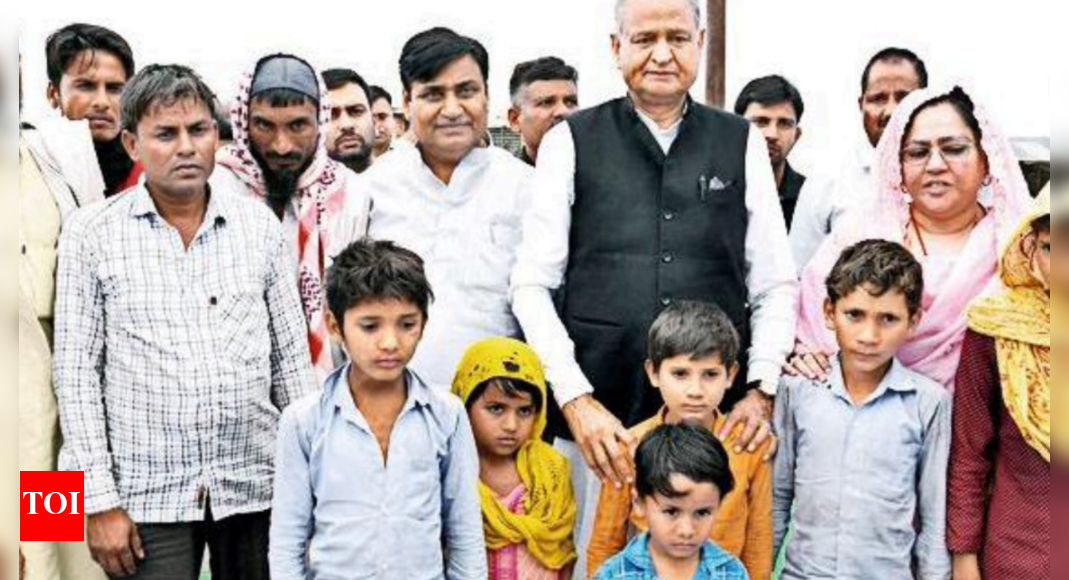 Rajasthan CM Ashok Gehlot meets kin of Nasir, Junaid; promises Rs 5 lakh each to family members ...
