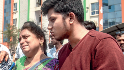 Narsingi: Suicide probe: Campus boom at Narsingi without Board consent | Hyderabad News - Times ...