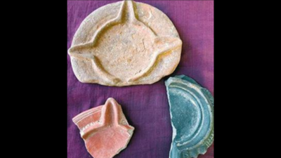 Ancient terracotta lamps found in Tamil Nadu's Thenpennai river ...