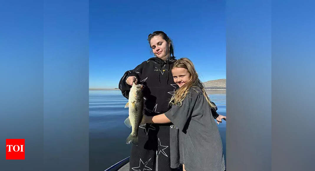 "Texas girl at heart" Selena Gomez goes on fishing trip | English Movie ...