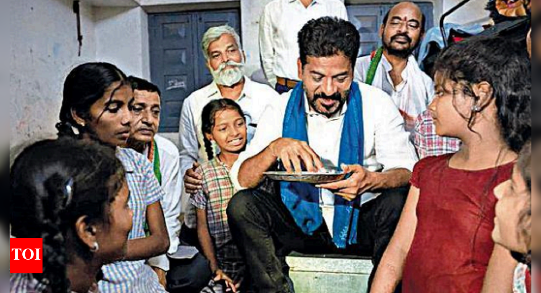 Pragati Bhavan: Why Pragati Bhavan out of reach for weavers, poor ...