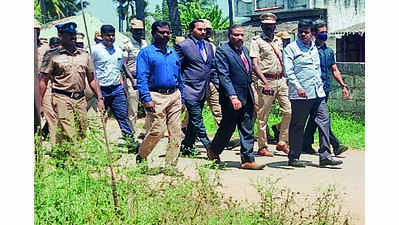 Justice Velmurugan Visits Vachathi Village, Interacts With Victims ...