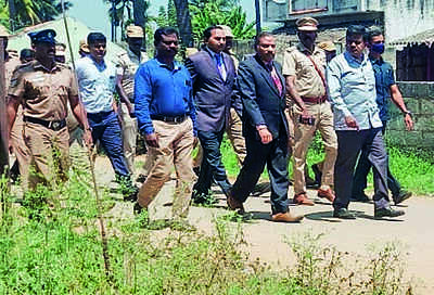 Justice Velmurugan Visits Vachathi Village, Interacts With Victims ...