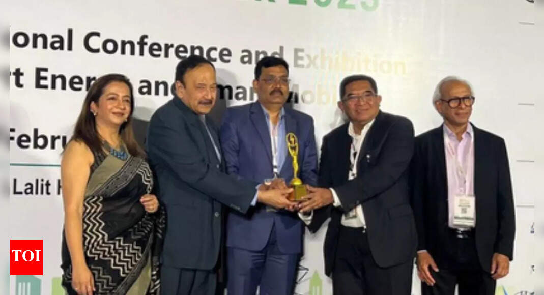 Maharashtra power discom, transmission company get national awards ...