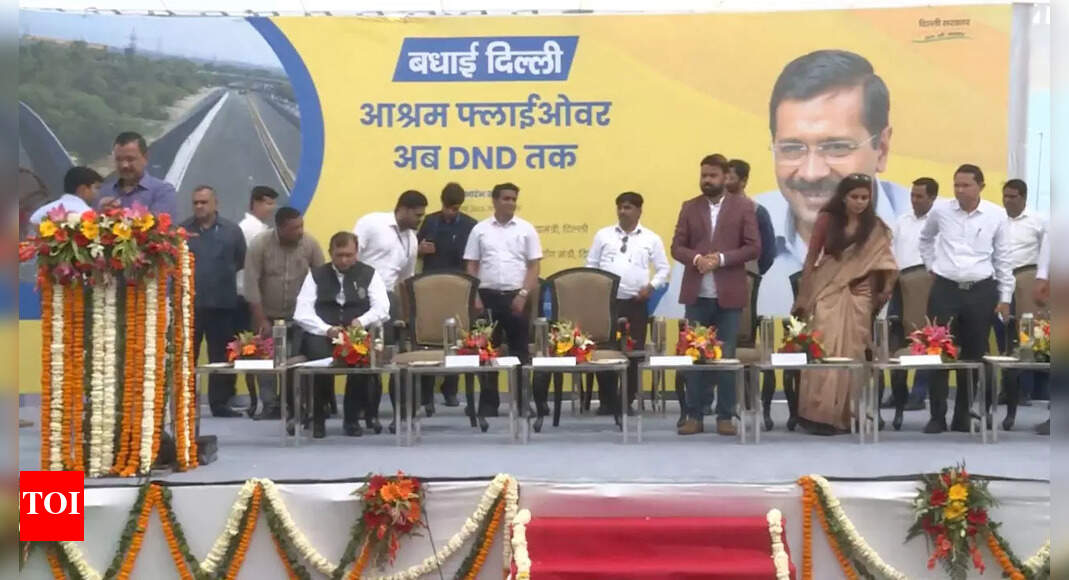 Ashram Flyover: Arvind Kejriwal inaugurates Delhi's Ashram flyover ...
