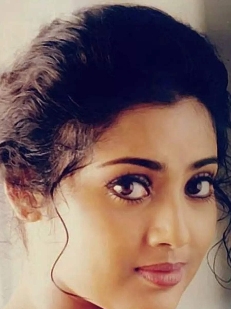 Meena's transformation over the years | Times of India