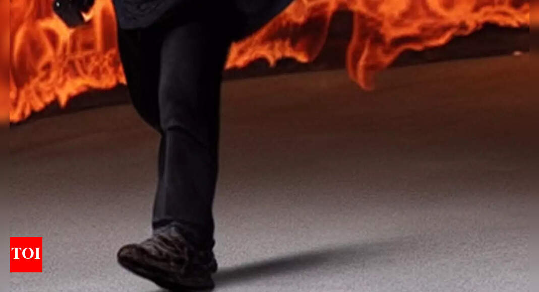 Man sets wife on fire after she objects to drinking habit in Noida ...