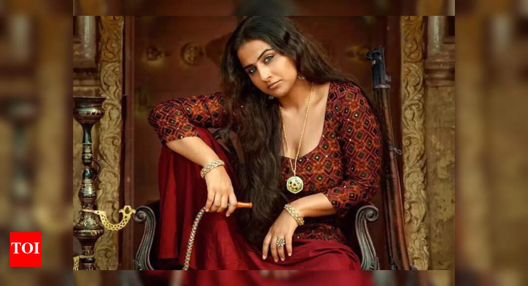 Vidya Balan Turns Up The Heat With A Bold Photoshoot Netizens Heap