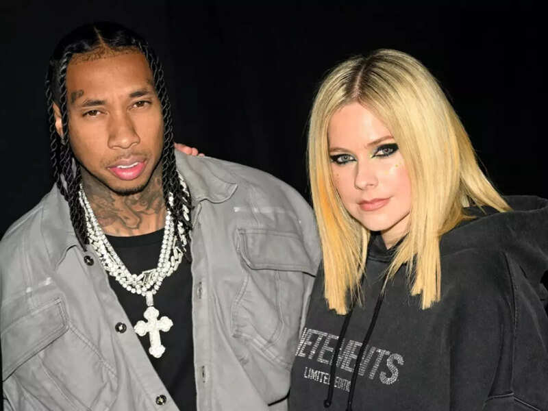 Avril Lavigne looks happy in new relationship with rapper, Tyga after ...