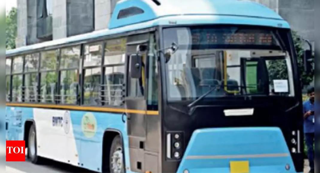 Free bus rides for women in Bengaluru on International Women's Day ...