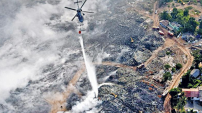 After Choking On The Smoke, City Now Coping With The Stink | Kochi News ...