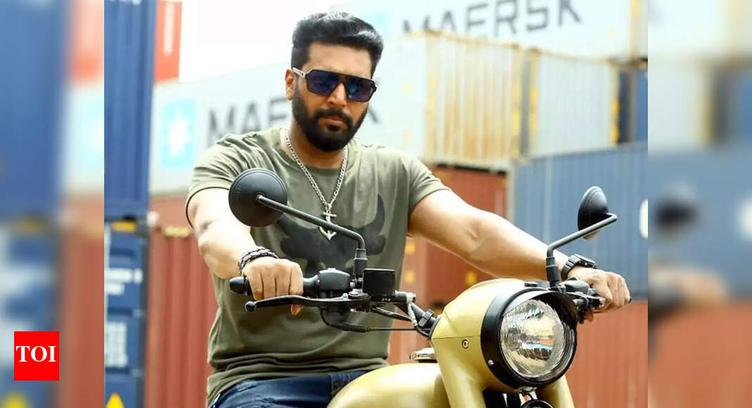 Jayam Ravi's 'Agilan' FDFS show is to begin at THIS time | Tamil Movie ...