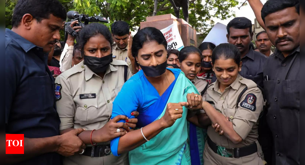Sharmila: Y S Sharmila taken into preventive custody after staging ...