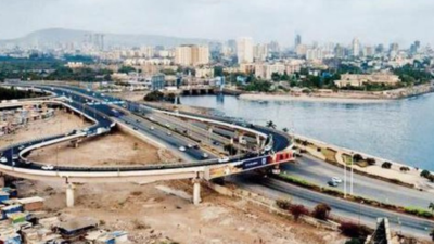 Duo on bike falls 40ft off Bandra flyover, one dies | Mumbai News ...