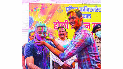 Holi: After Peaceful Holi, Police Celebrate Festival A Day Later ...