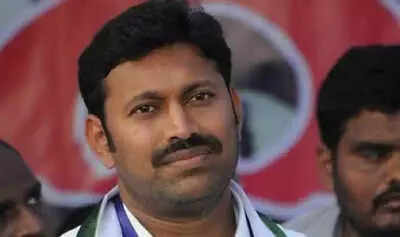YS Avinash Reddy: Telangana HC directs CBI; Do not arrest Kadapa MP till Monday in YS Viveka ...