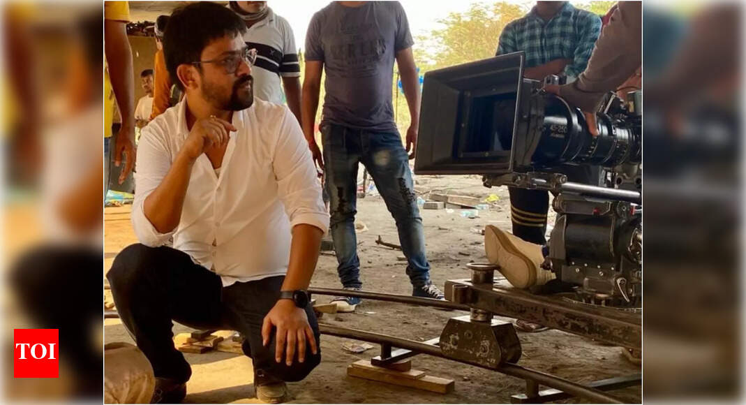 'Madhuri' director Shahid Khan announces his next web series 'Sarpanch ...