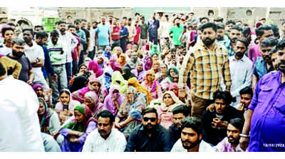 Firing: 18-yr-old Still Critical, Kin Protest | Ludhiana News - Times ...