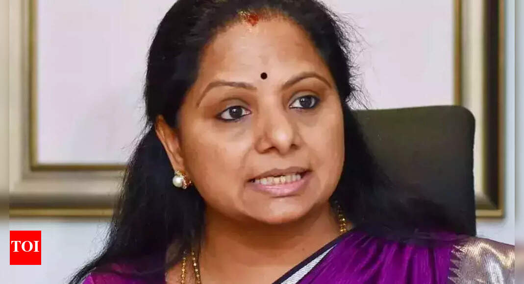 Telangana CM K Chandrasekhar Rao's daughter K Kavitha appears before ED in connection with Delhi ...