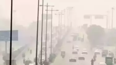 AQI goes back to poor level in Delhi, relief unlikely for three days | Delhi News - Times of India