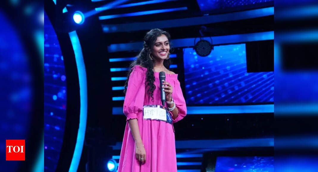 Telugu Indian Idol 2: Doctor from the United States, Sruthi Nanduri ...