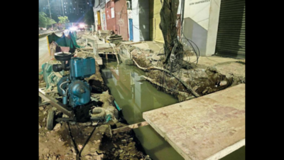 Chennai: Sewage in pits, SWD work slows down in Pulianthope | Chennai ...