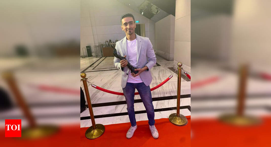 Anindya Sengupta: Receiving the Filmfare award on stage was surreal | Bengali Movie News - Times ...