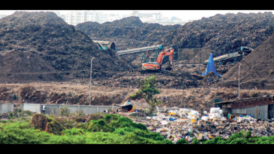 Kochi dumpyard fire a wake-up call for Chennai | Chennai News - Times ...