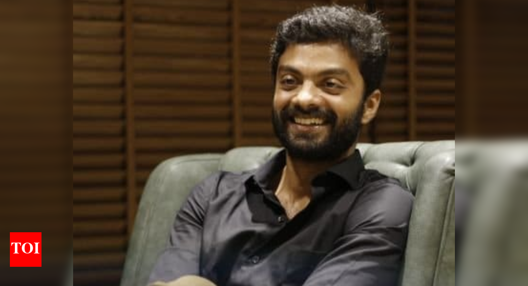 Actor Vinoth Kishan joins the cast of ‘Captain Miller’ | Tamil Movie ...