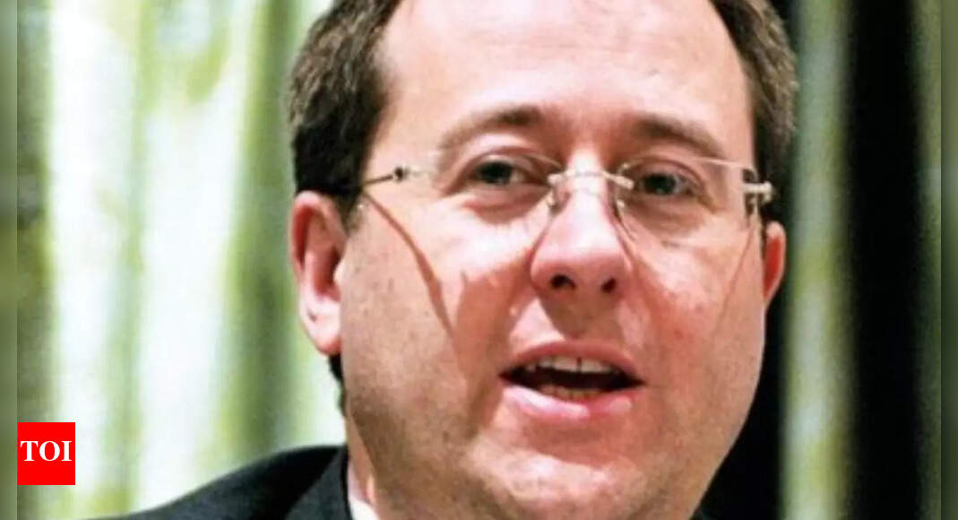 Noted British writer Patrick French dies - Times of India
