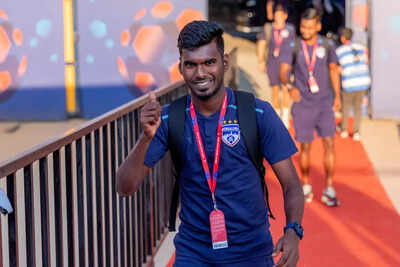 ISL: Bengaluru’s Sivasakthi wins Emerging Player award | Goa News ...